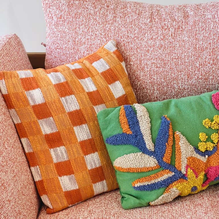 Pollensa Bay's seafront cantina | O96