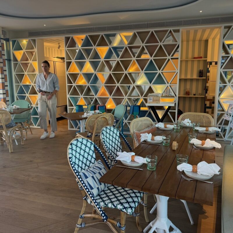 Pollensa Bay's seafront cantina | O96